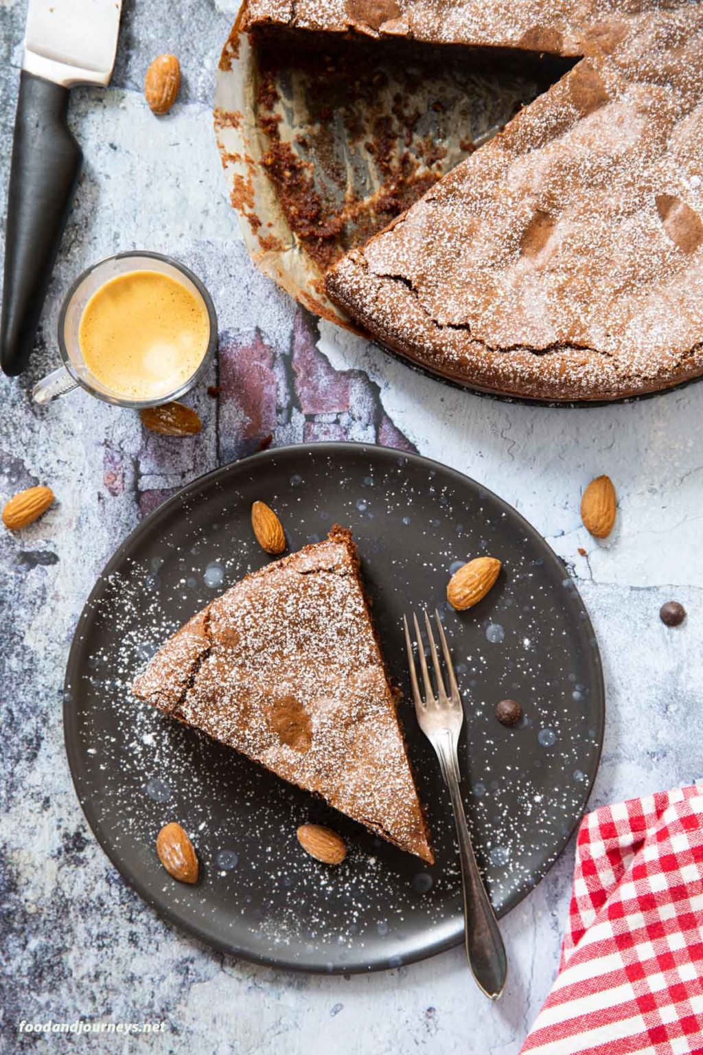 Torta Caprese (Italian Flourless Chocolate Cake) - Food and Journeys