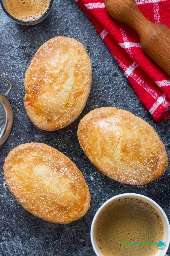 Pasticciotto (Italian Cream Filled Pastry) - Food and Journeys®