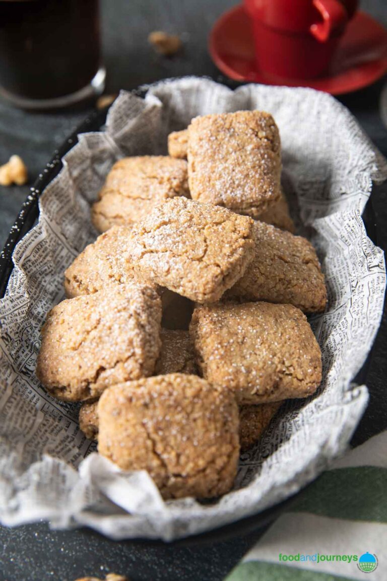 Italian Walnut Cookies (Dolci di Noci) - Food and Journeys®