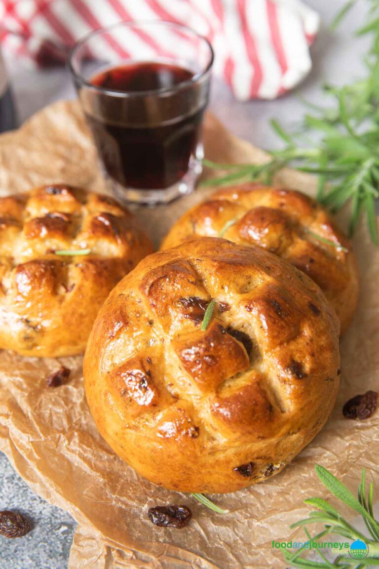 Pan di Ramerino (Easter Bread with Raisins) - Food and Journeys®