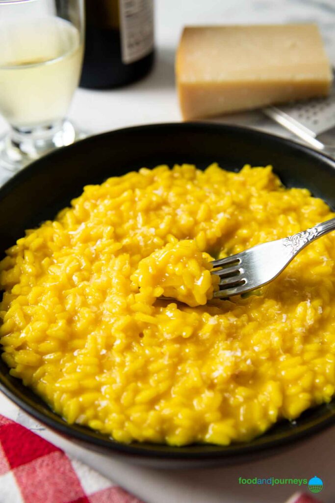 How to Make Basic Risotto (Traditional) - Food and Journeys®