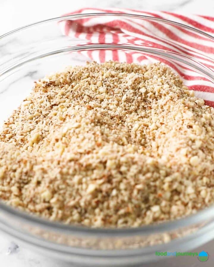 Torta Caprese (Flourless Italian Chocolate Cake) - Food and Journeys®