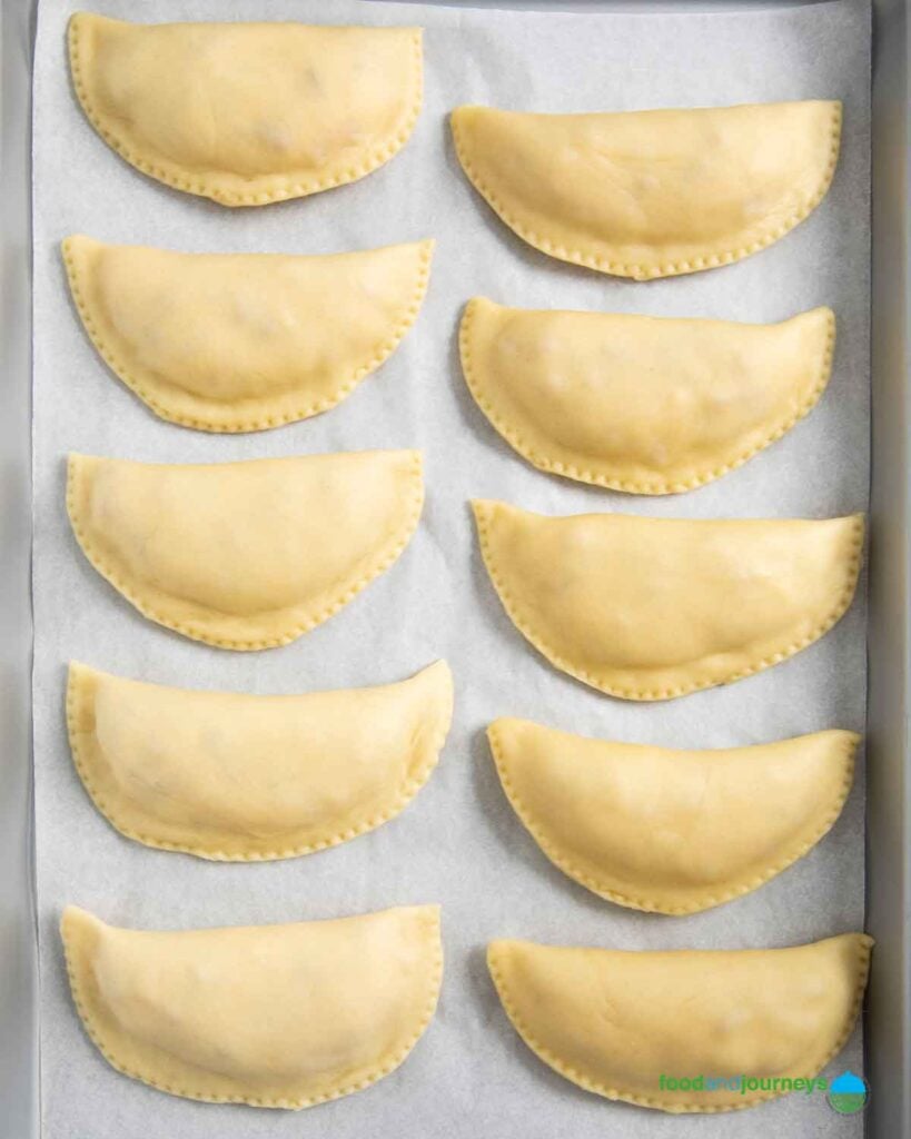Panzerotti (Panzarotti) - Food and Journeys®