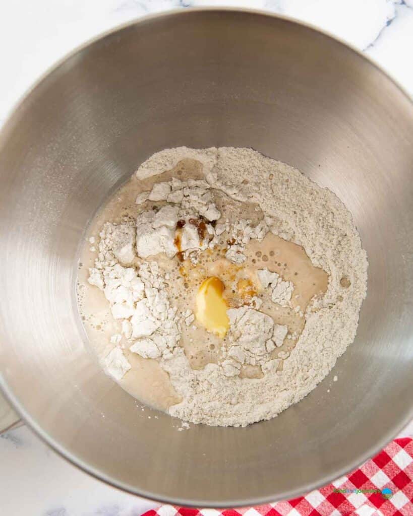 Swedish Rye Rolls (Rågfrallor) - Food and Journeys®