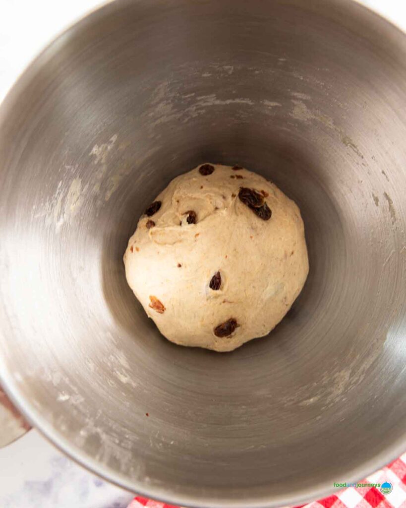 Swedish Rye Rolls (Rågfrallor) - Food and Journeys®