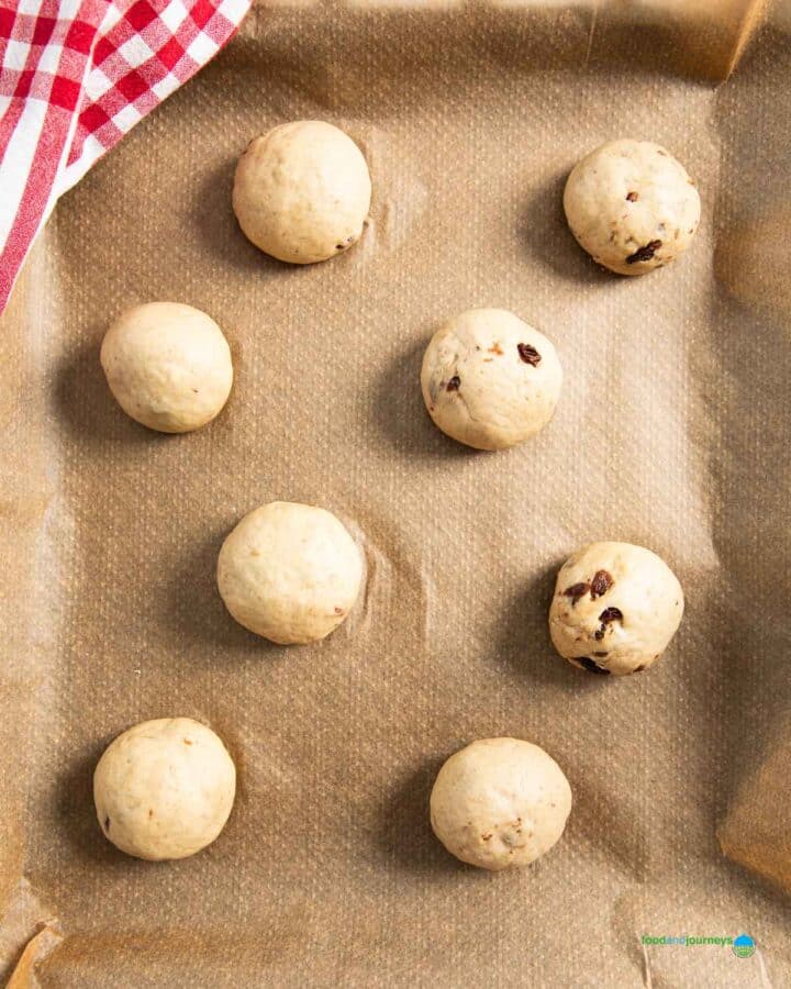 Swedish Rye Rolls (Rågfrallor) - Food and Journeys®